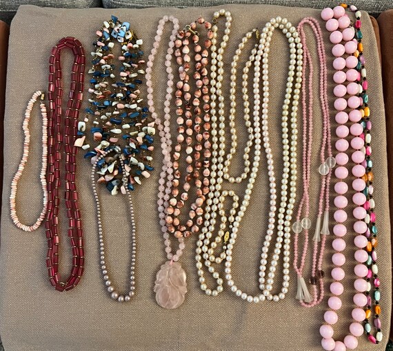 Upscale costume jewelry store