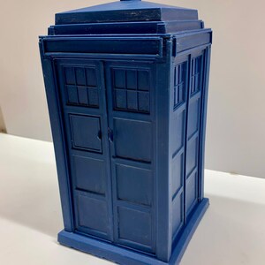 Doctor Who Tardis Statue - Etsy