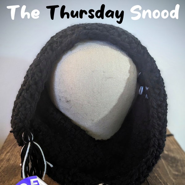 Wednesday Snood Pattern - Etsy