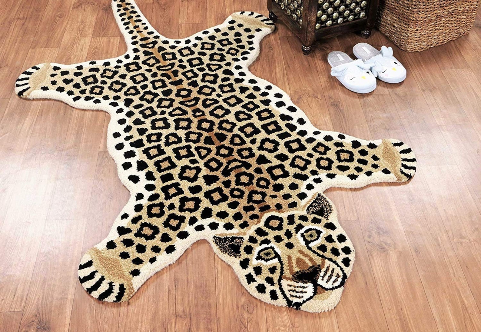 Handmade Tufted Lepord Animal Skin Design Wool Pile Area Rug for ...