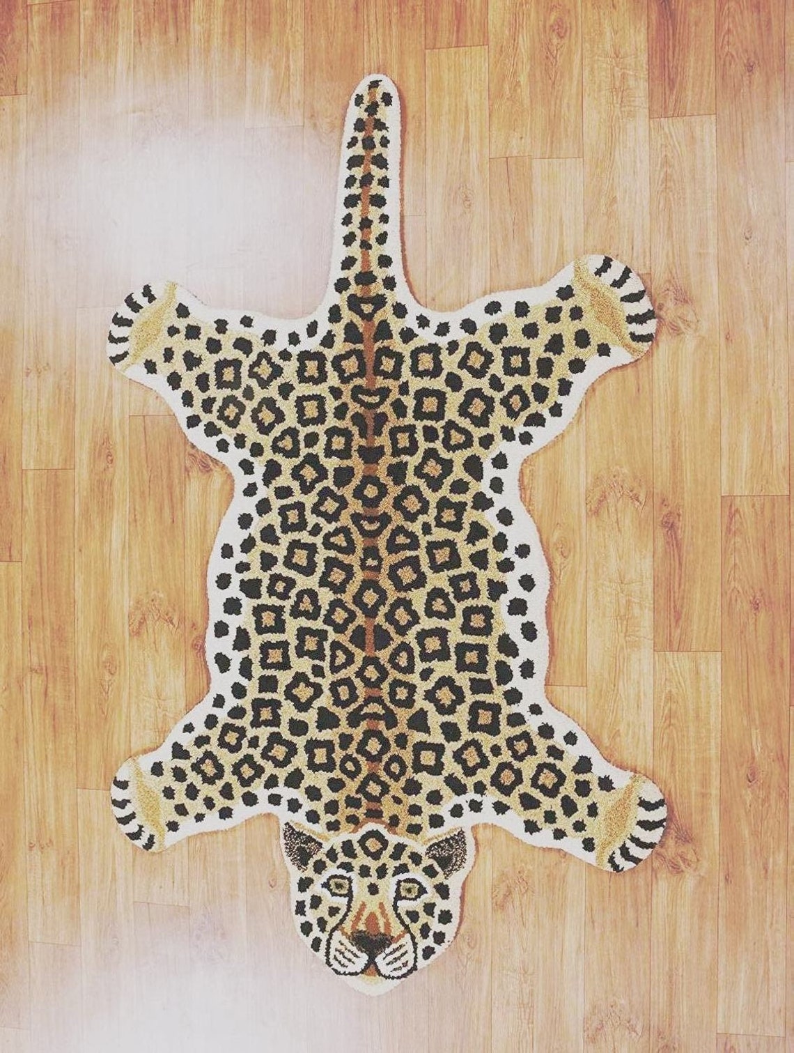 Handmade Tufted Lepord Animal Skin Design Wool Pile Area Rug for ...