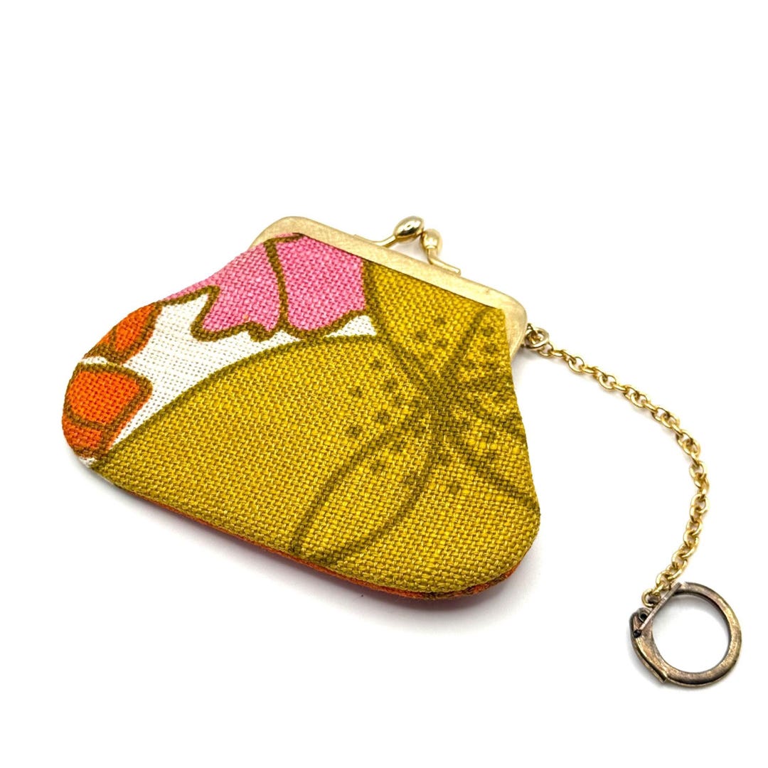 Vintage 1960s Mini Coin Purse // Floral Print Kiss Clasp Keychain ...