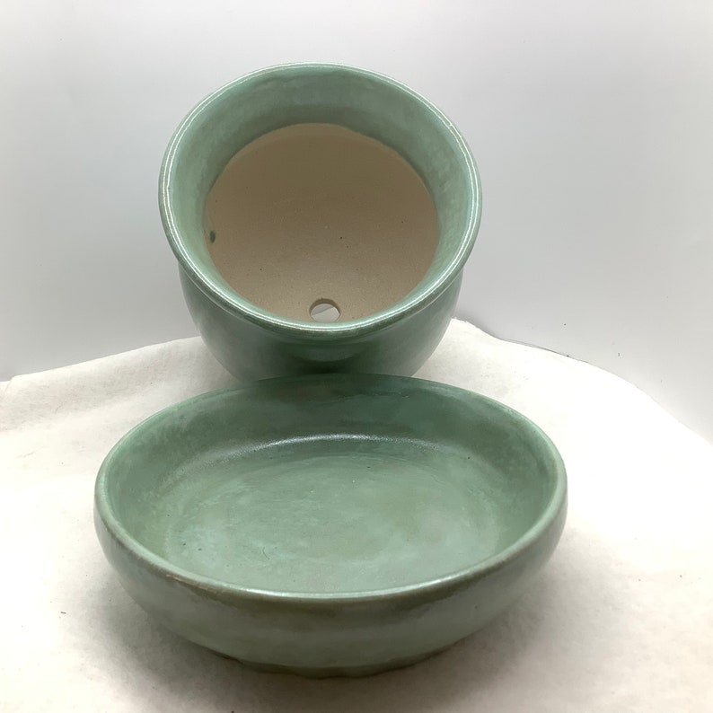 Bright, Light, Green Ceramic Pottery Planter - Etsy