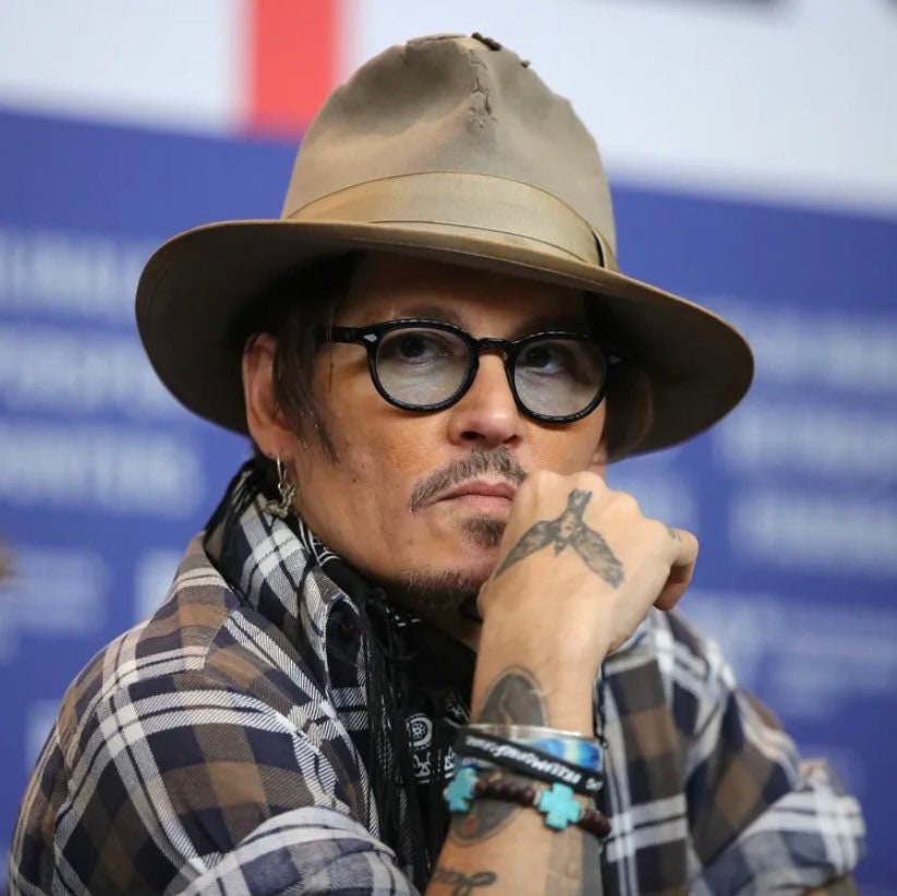 Johnny Depp Bracelet Turquoise Cross and Wood Beaded Johnny - Etsy