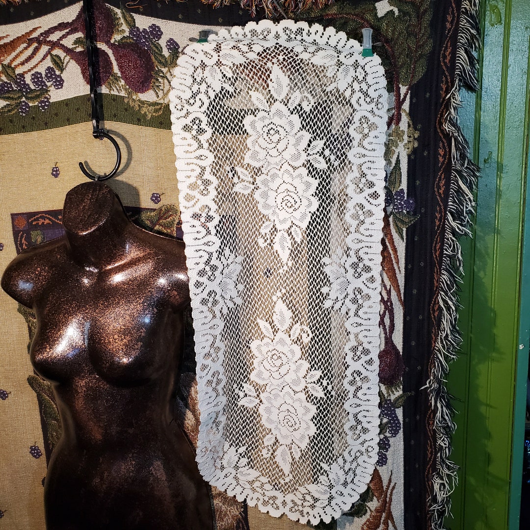 Vintage, Extra Large Long Doily, Table Runner Placemat 14.5x38 - Etsy