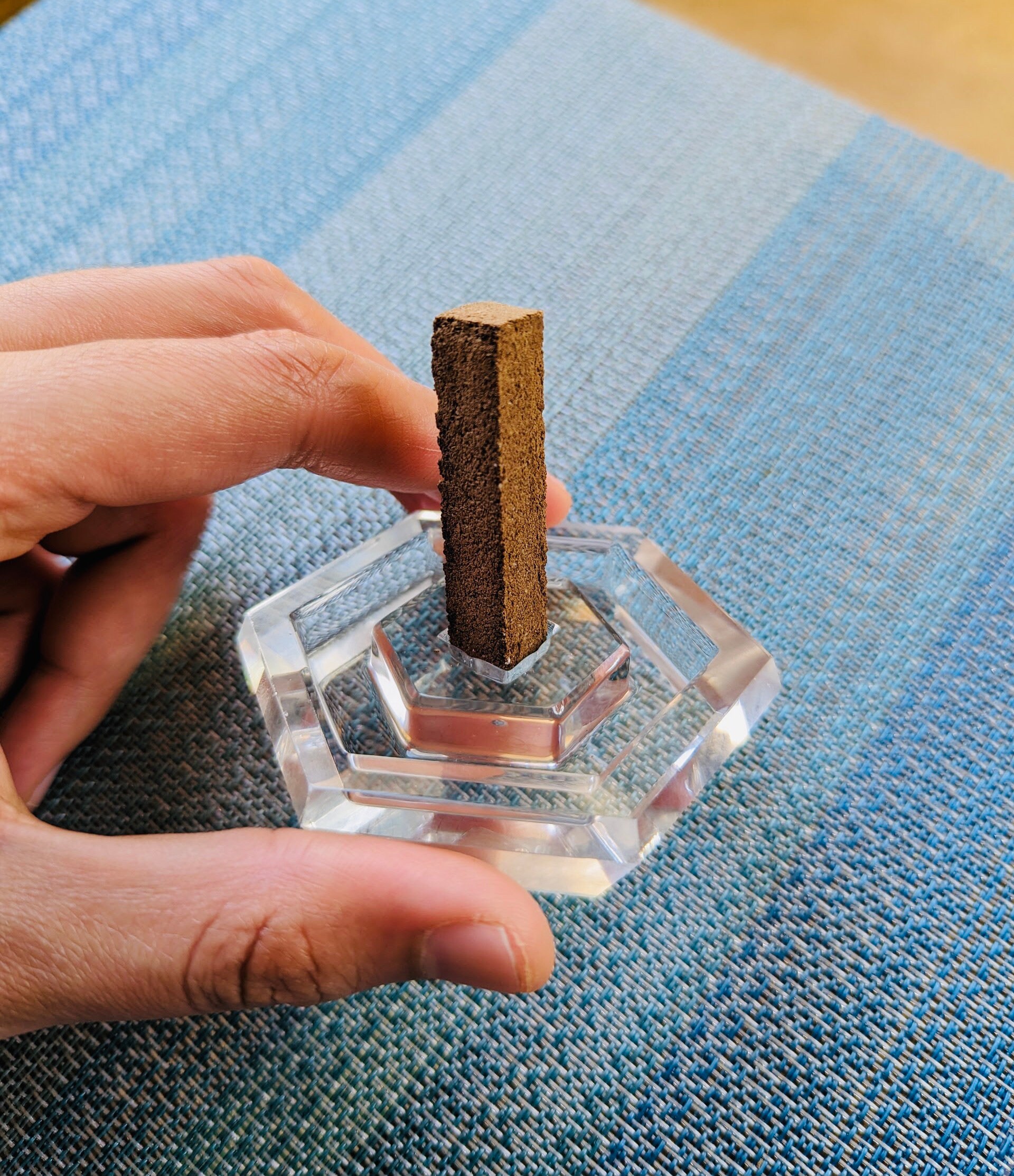 Agarwood Bakhoor With Sandal Powder Bakhoor Sticks With Crystal Glass ...