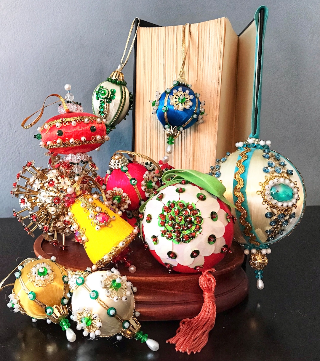 Set of 11 Vintage Push Pin Christmas Ornaments - Etsy