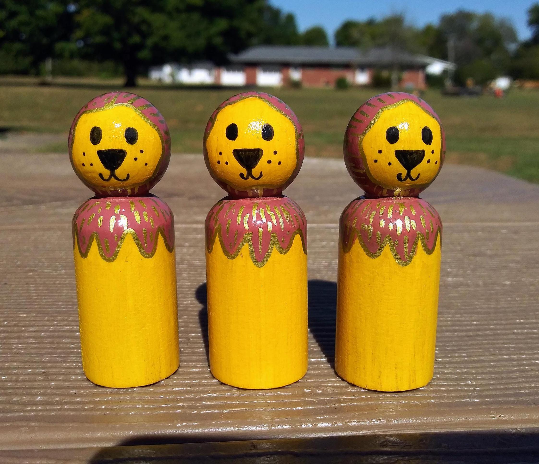 Daniel in the Lion's Den Set of 6 Hand Painted Wooden Peg Dolls 2- 3/8 ...