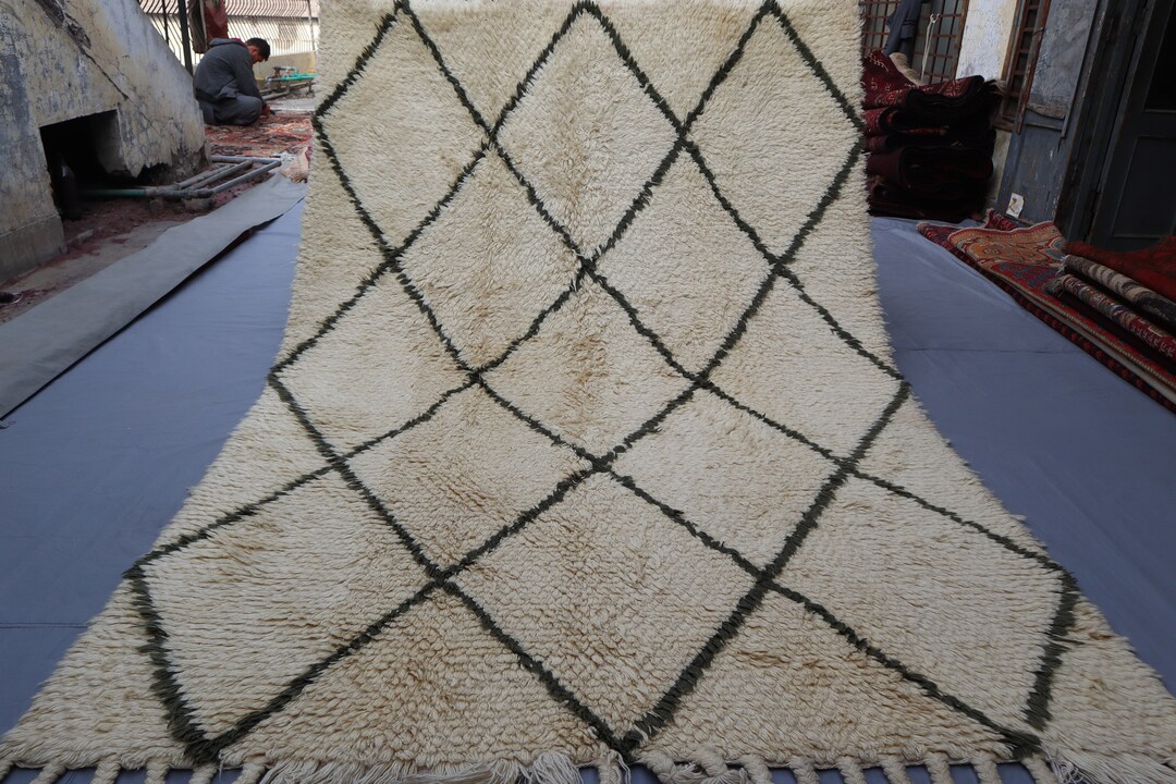 6x9 Beige Moroccan Berber Rug, Shaggy Afghan Handmade High Pile Soft ...