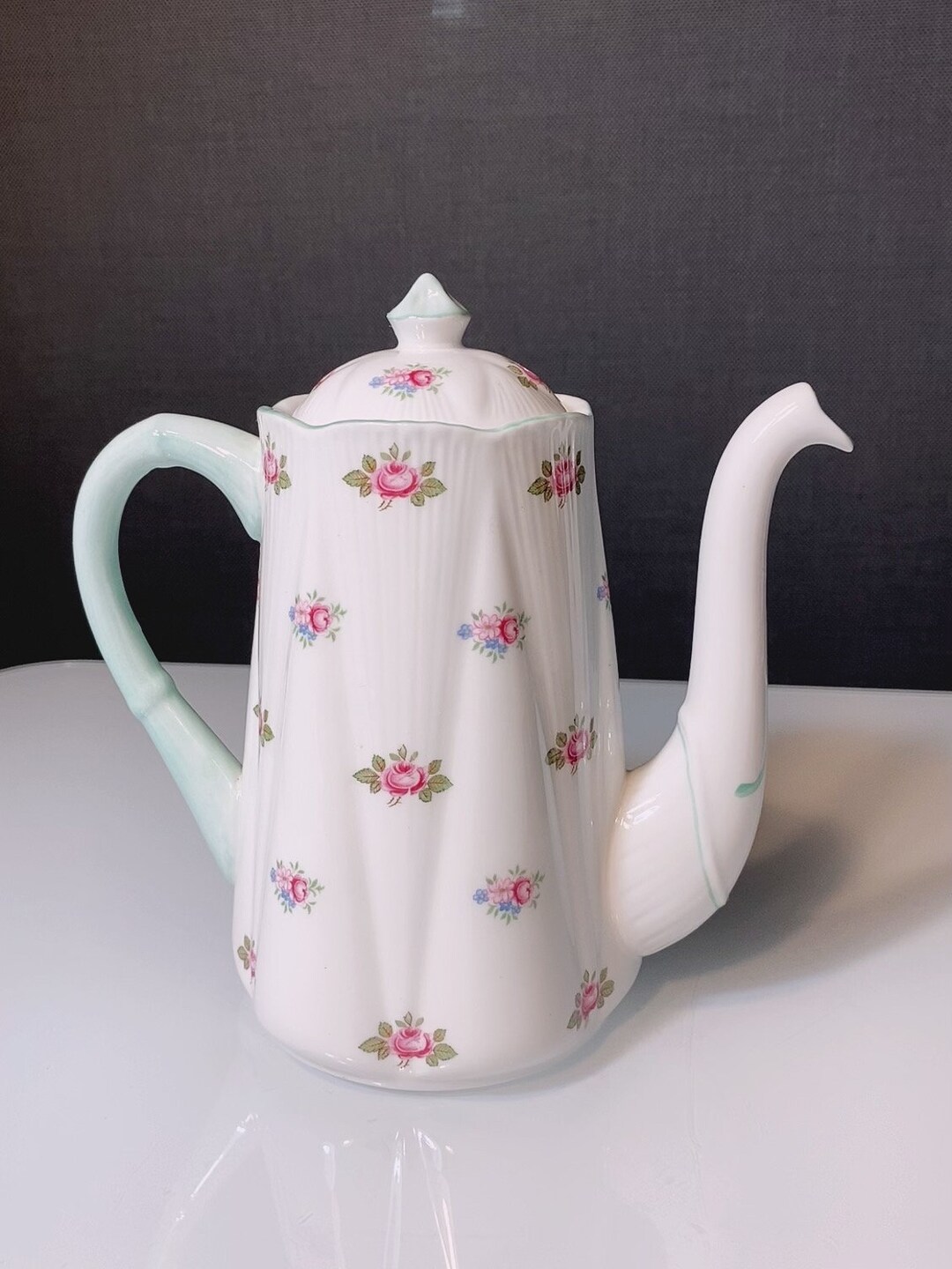 SHELLEY Fine Bone China England Rosebud Pattern Dainty Shape Coffee Pot ...