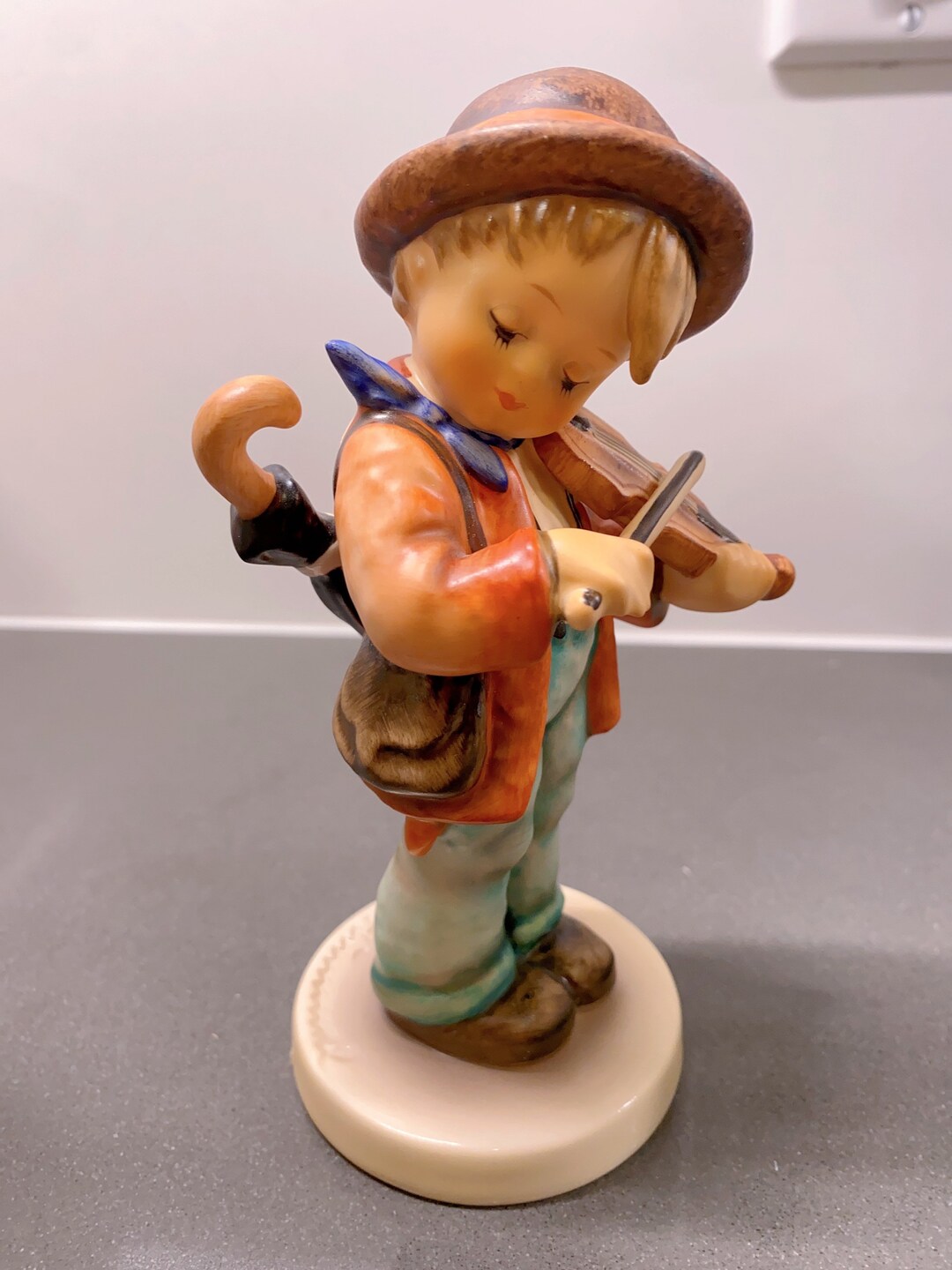 Vintage Hummel Figurine, “little Fiddler” 2/0 #996, 6” Tall, With ...