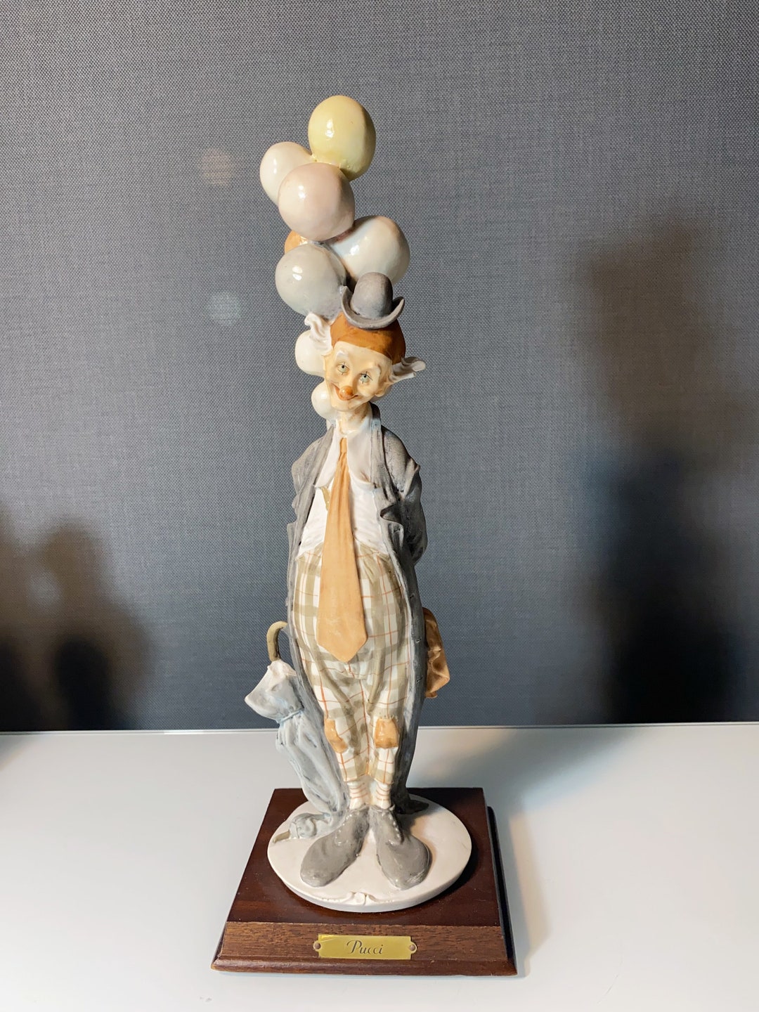 Pucci Hobo Clown Figurine Statue With Umbrella & Ballons 14" Tall - Etsy