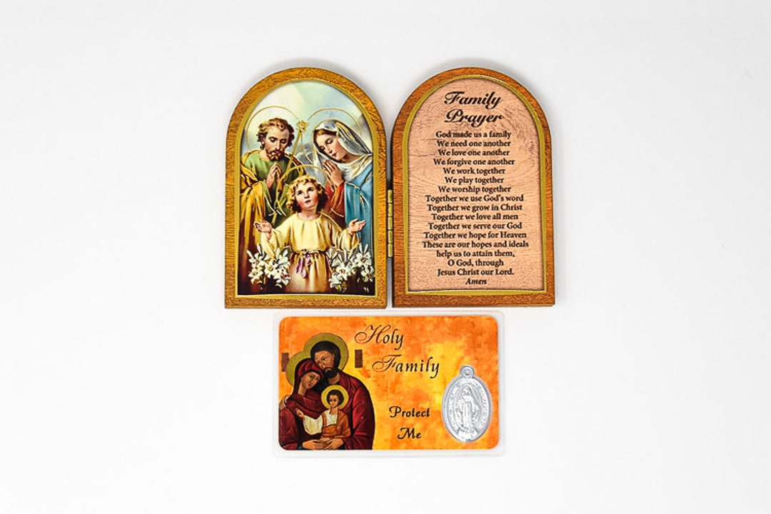 Holy Family Folding Plaque With a Laminated Prayer Card - Etsy