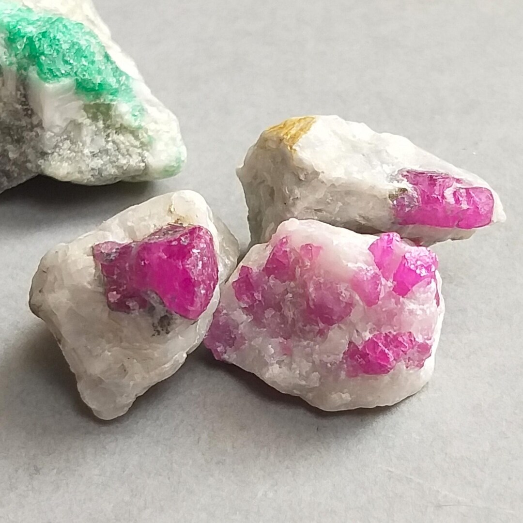 Lot Ruby Raw Crystal Specimen Natural Mineral UV Fluorescent Stone 3 ...