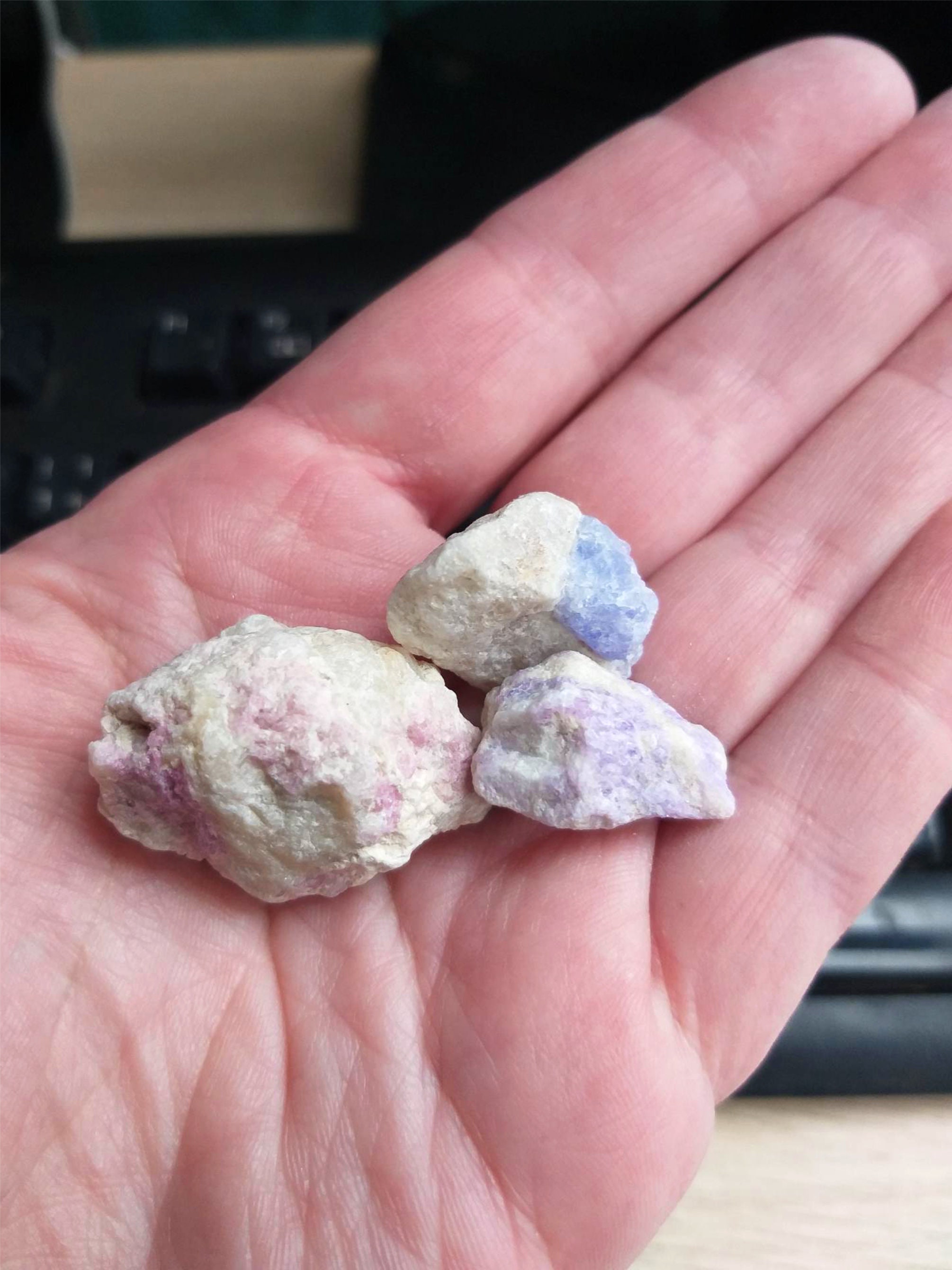 Raw Hackmanite 200g Lot UV Reactive Fluorescent Rare - Etsy UK