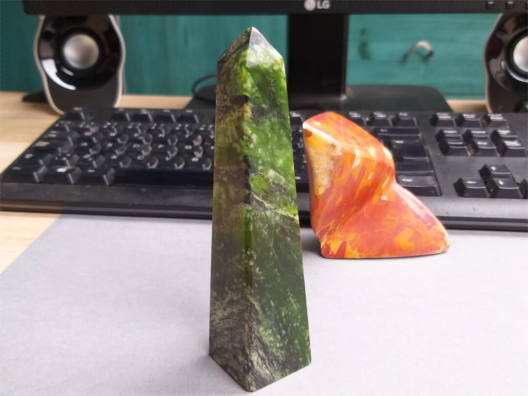 Garnet Green Grossular Tower Obelisk Transparent Mineral - Etsy
