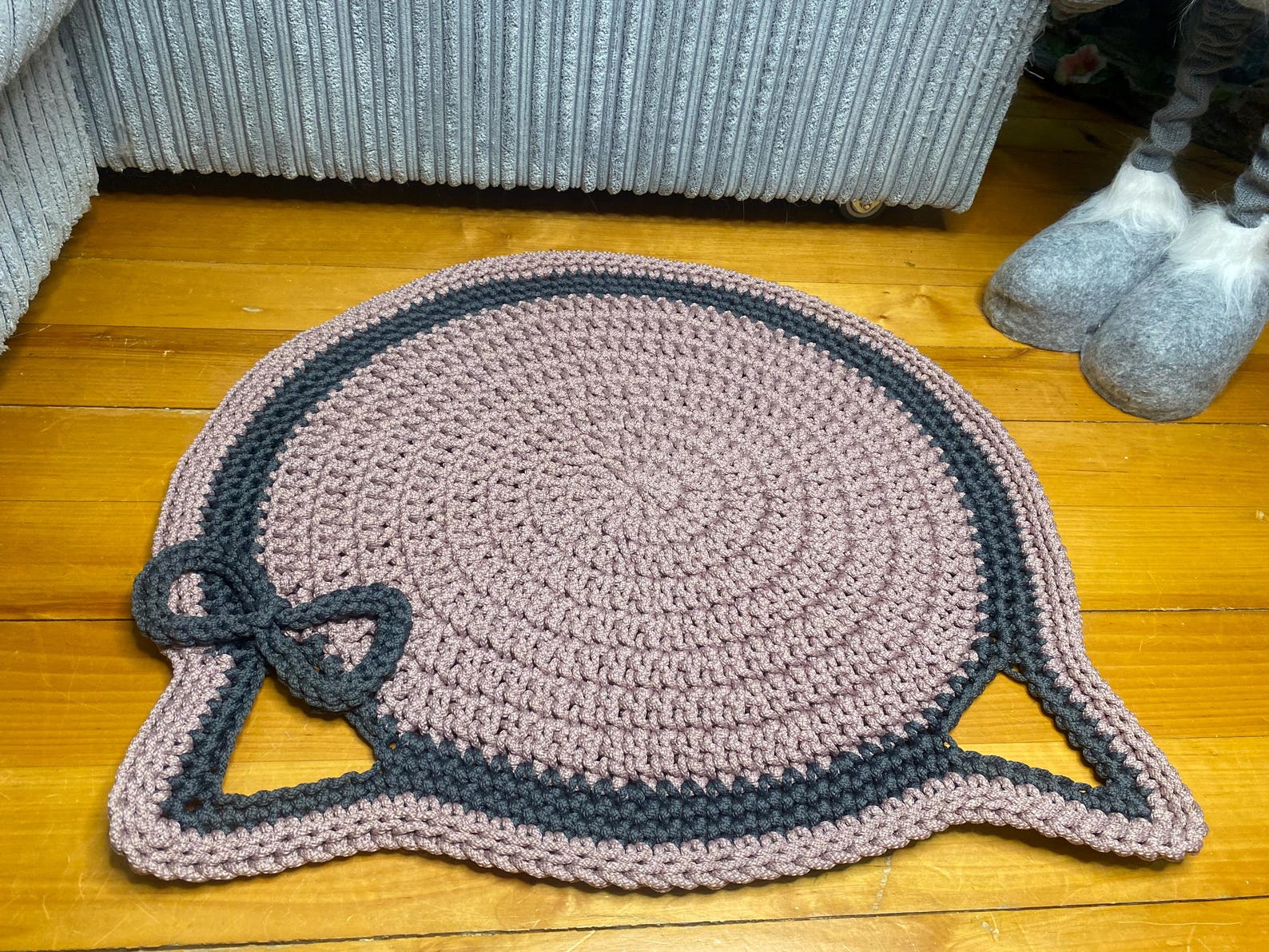 Crochet Cat Placemat Rug Pattern: Bow and Cat Design (PDF) - Etsy