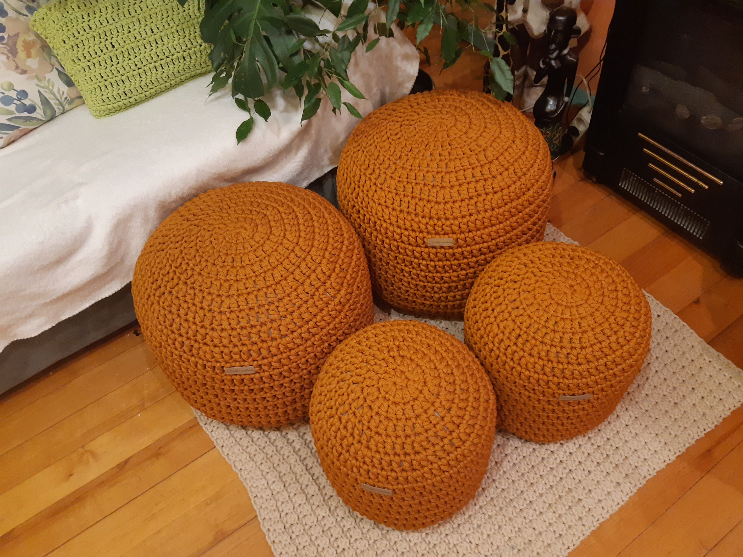 Stylish Ottoman Crocheted Stuffed Bedroom Round Pouf Ottoman Outdoor ...