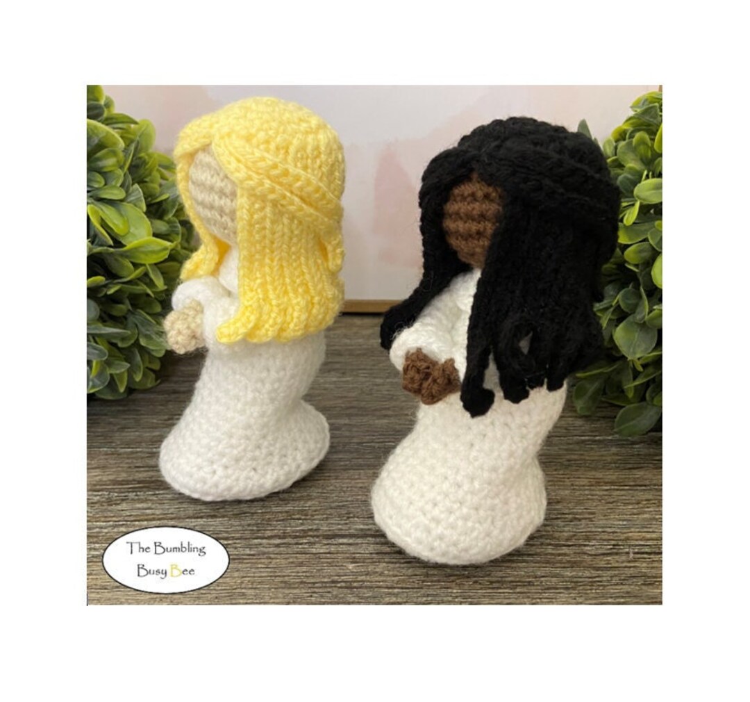 KNEELING/PRAYING FIGURE Crochet Item - Etsy