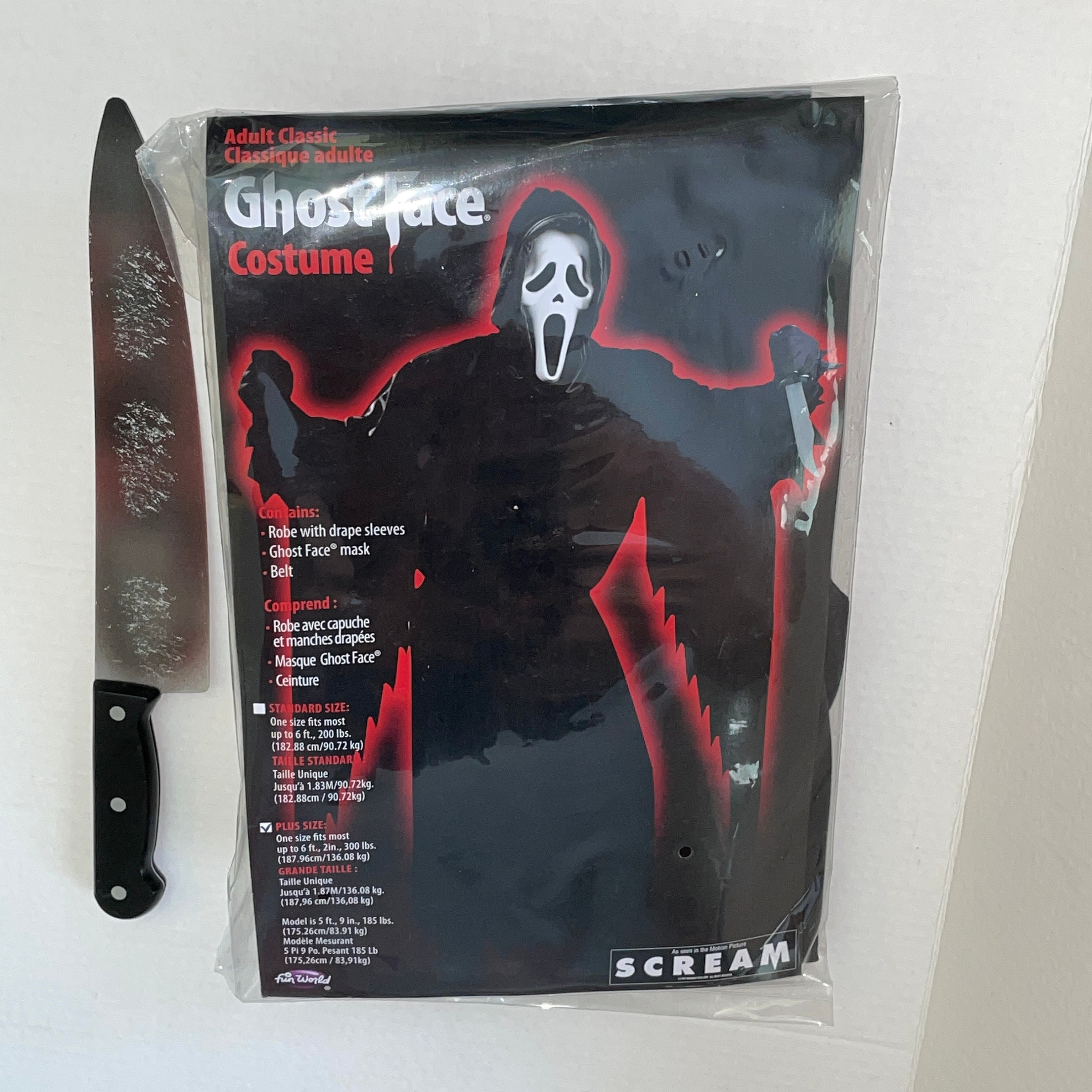 Scream Costume With Knife