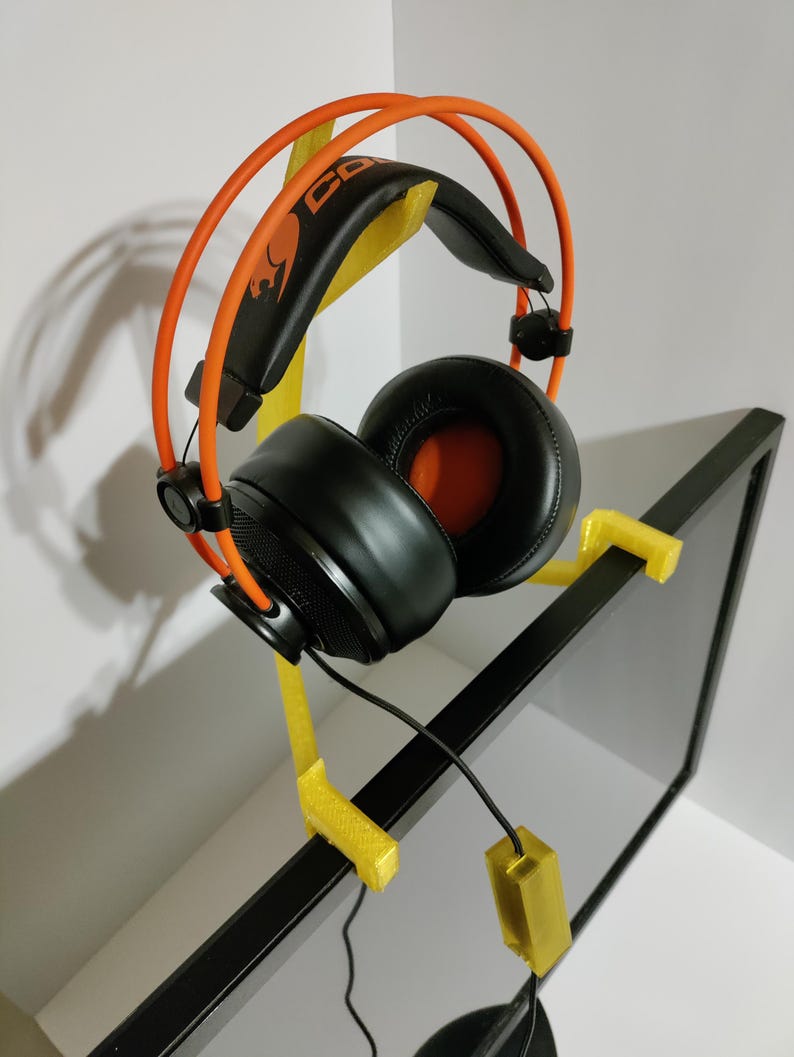 Rmade3d Hs-rest Prototype First Iteration Headset Rest Headphone Stand ...