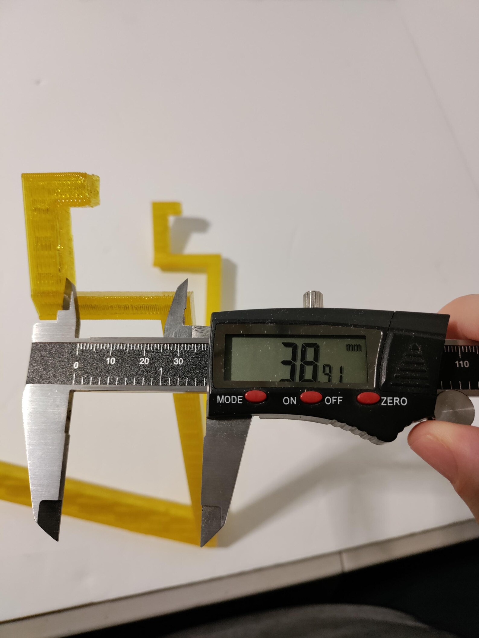 Rmade3d Hs-rest Prototype First Iteration Headset Rest Headphone Stand ...