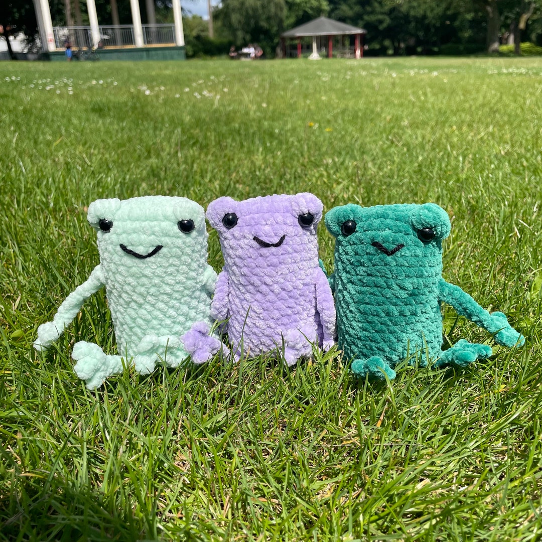 Crochet Leggy Frog Plushie Available in 3 Colours Amigurumi Animal Kids ...