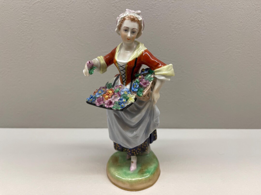 Dresden Germany Lady Woman Selling Flowers Handpainted Porcelain ...