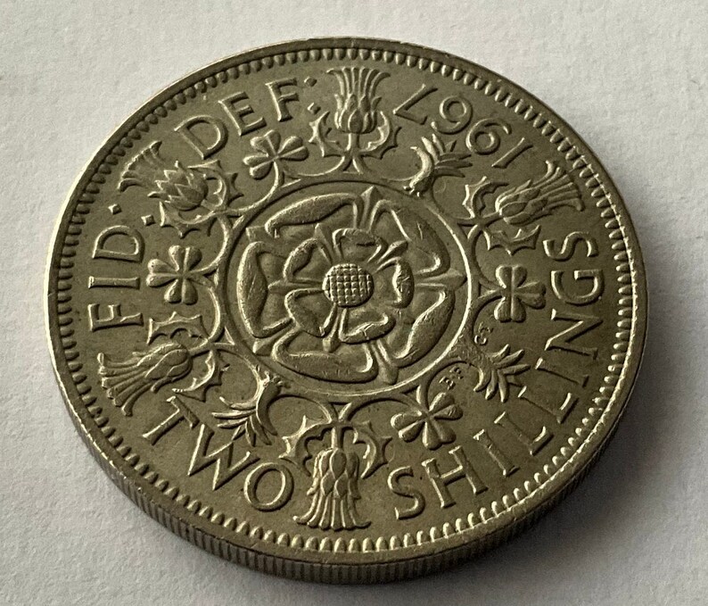 1967 Queen Elizabeth II Two Shilling Coin - Etsy