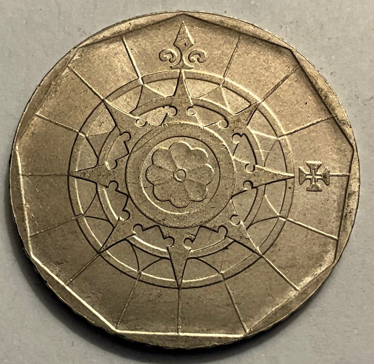 1986 Portugal 20 Escudos Coin - Etsy