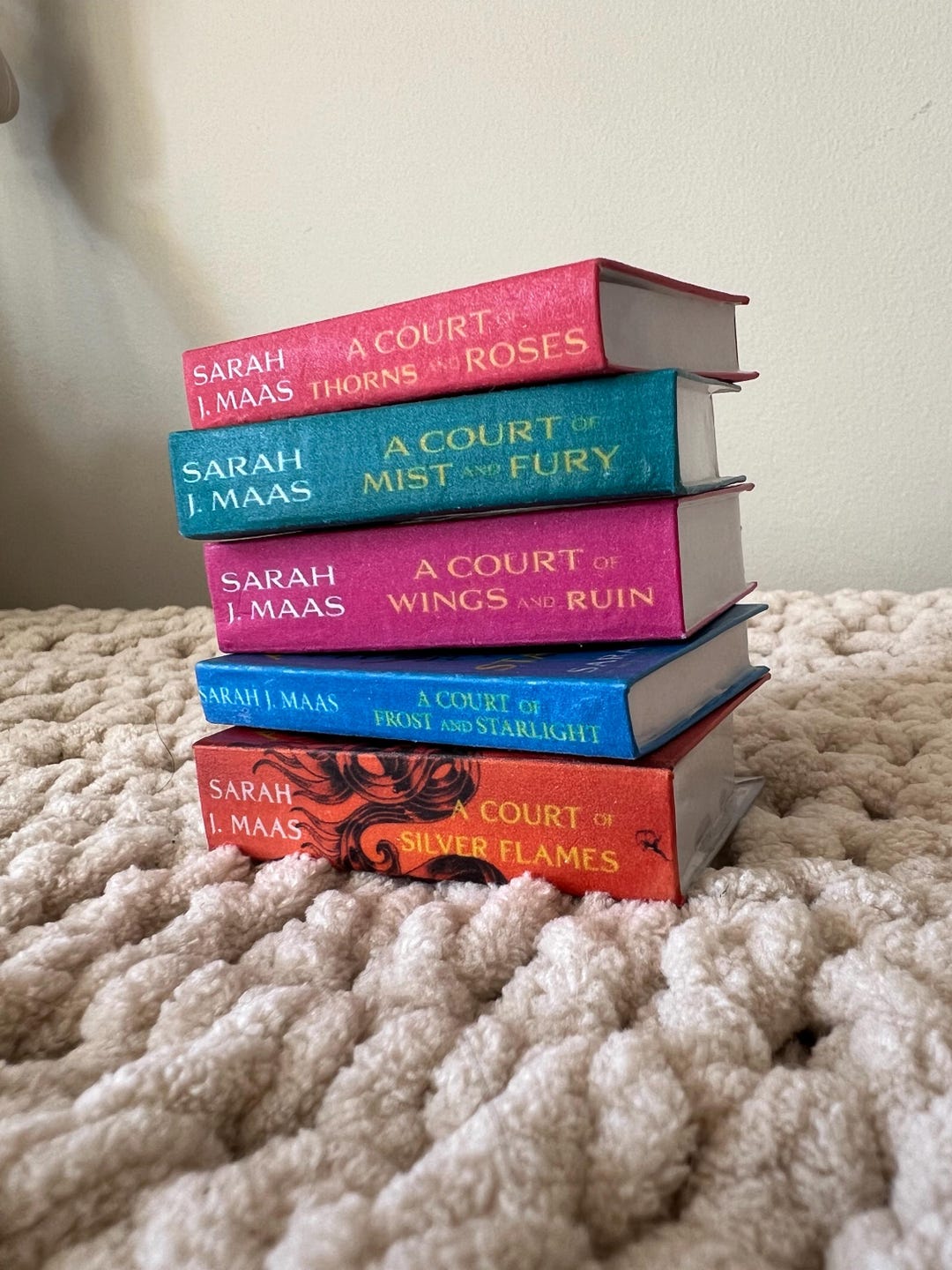 ACOTAR Series Mini Book Magnets - Etsy