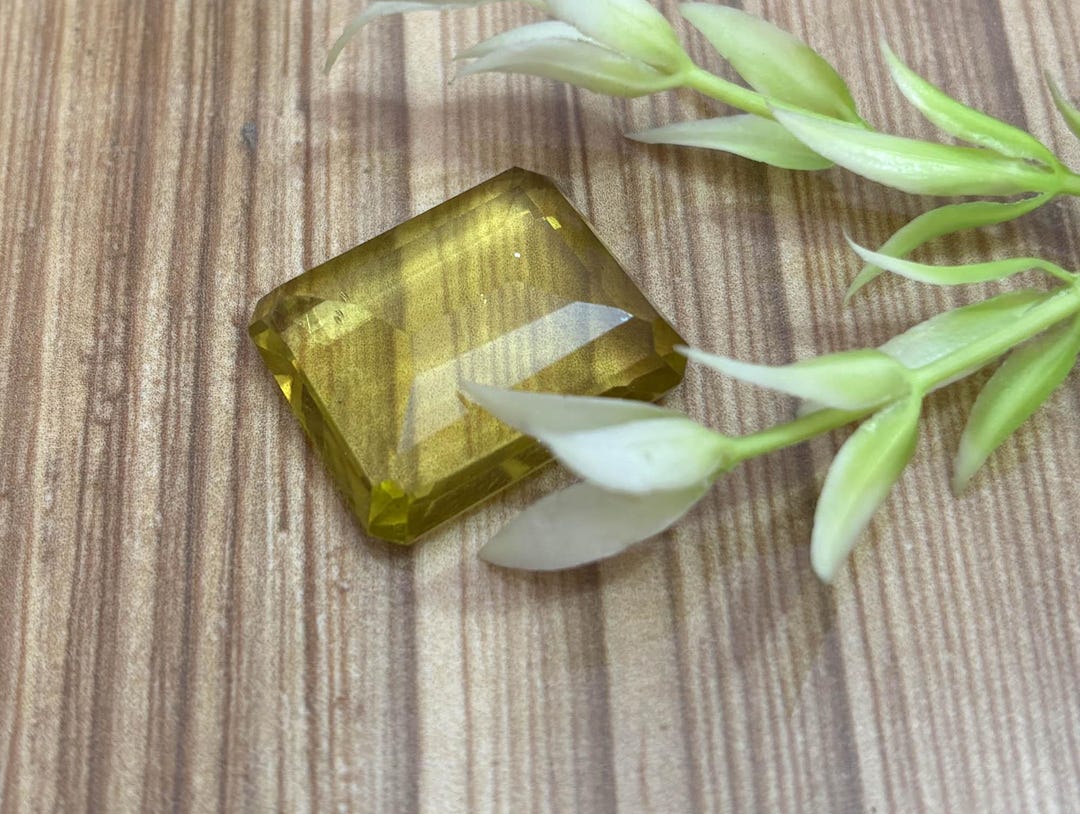 Yellow Quartz Hydro Gemstone: Faceted Cushion Cut Loose Stone (21-25mm ...