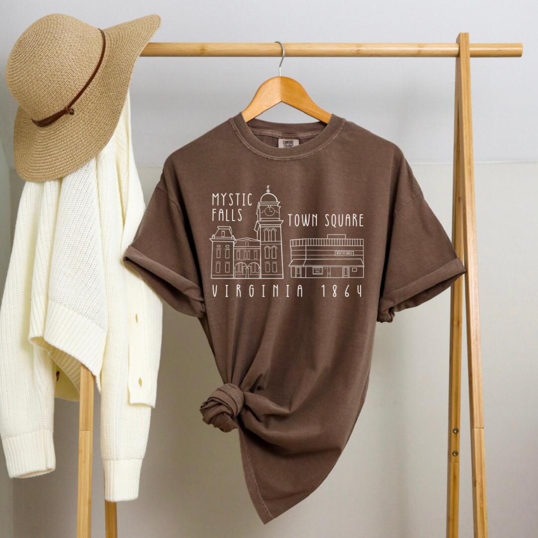 Clock Tower | Town Square | Mystic Grill | TVD | Vampire Diaries ...