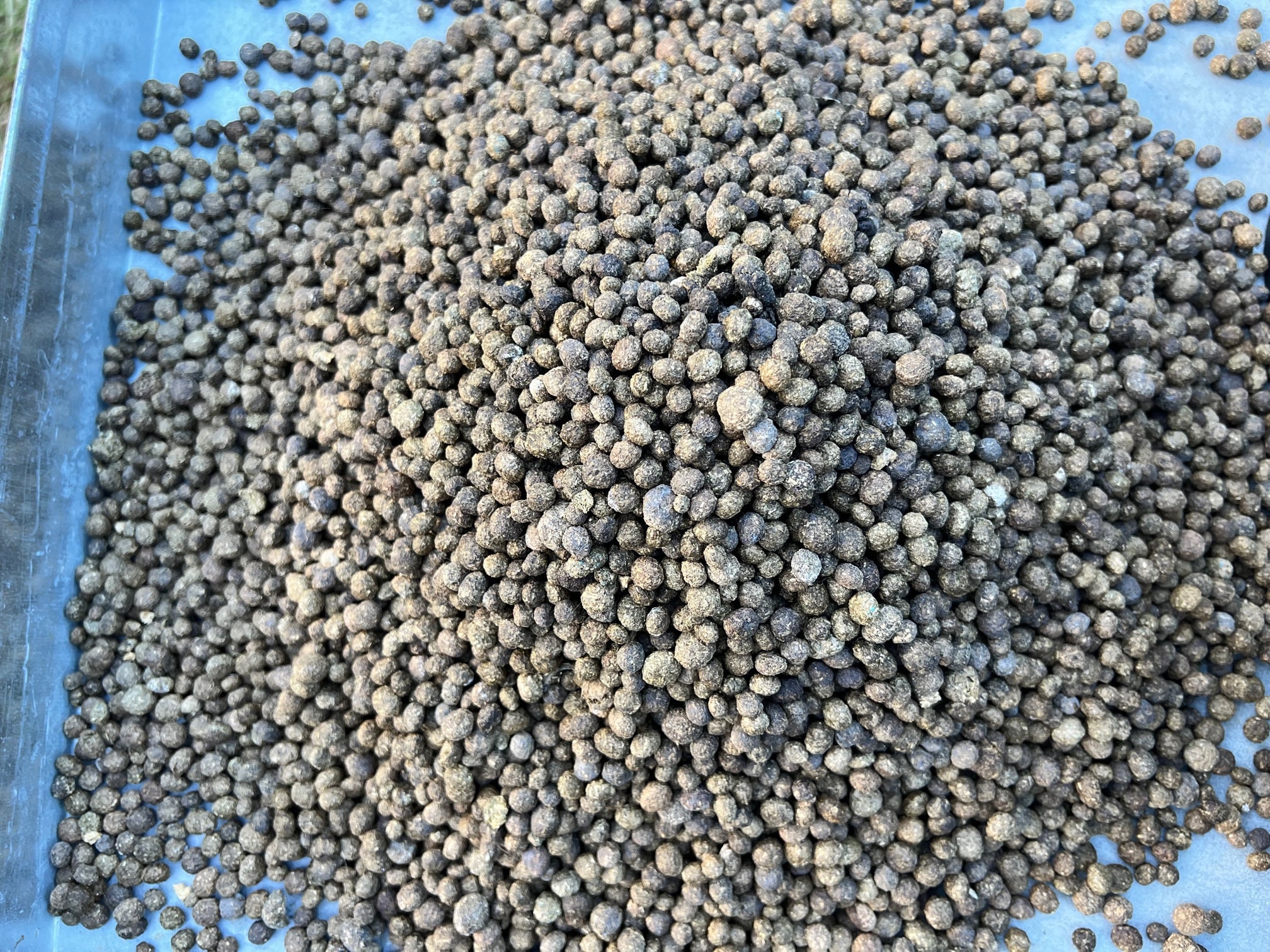 Bunnydoo SELECT - Rabbit Manure Fertilizer - High Quality, Organic - 2 ...