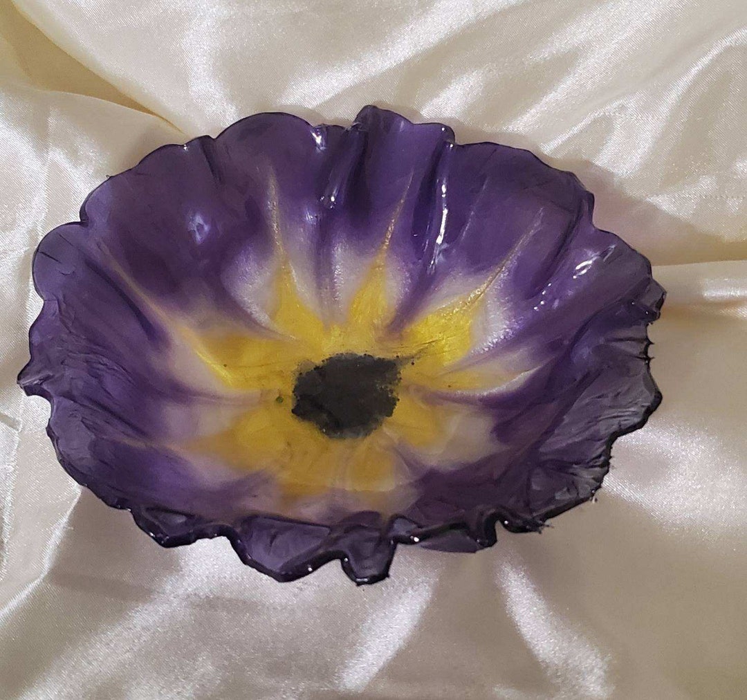 10" Beautiful Purple Epoxy Bowl - Etsy
