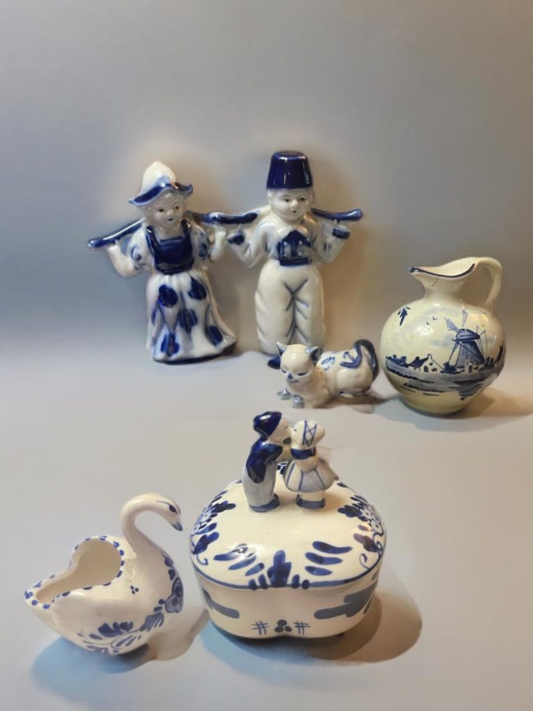 Vintage Delft Miniatures: Hand-painted Dutch Figurines & Trinkets - Etsy