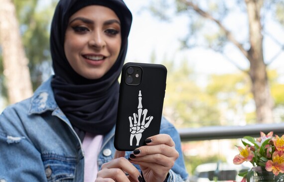 Skeleton Middle Finger Iphone Case / Funny Halloween Iphone - Etsy