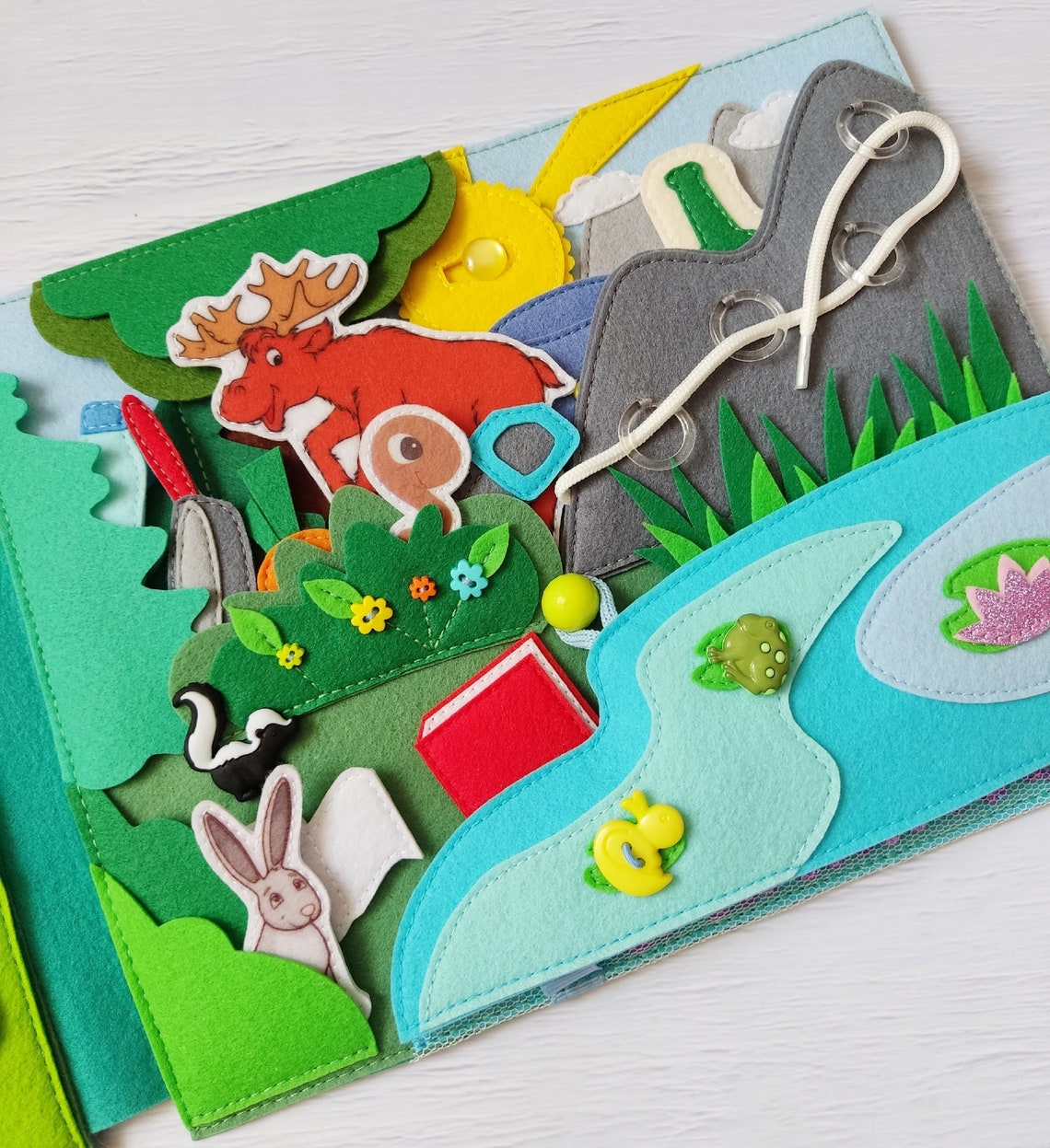 Teaching Children to Save Nature: How to Clean up Garbage, Felt Book ...