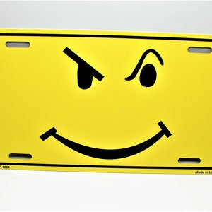 Defiant SMILEY Emoji HAPPY FACE Emoticon Metal Car Novelty License ...