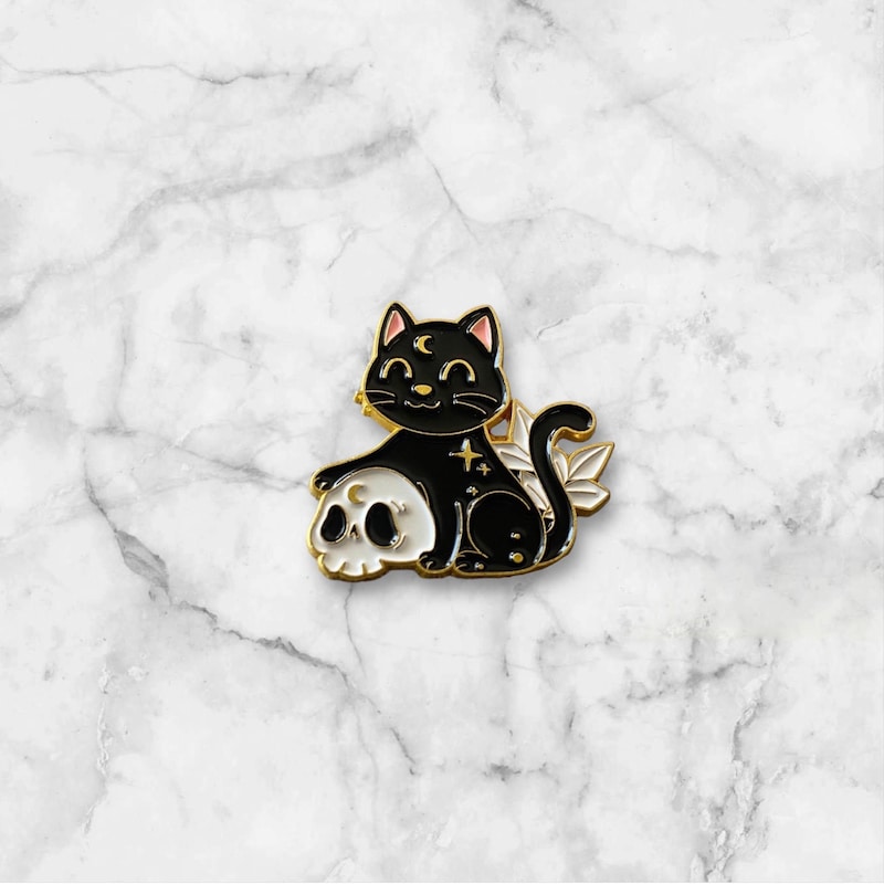 Black Cat Pin - Etsy