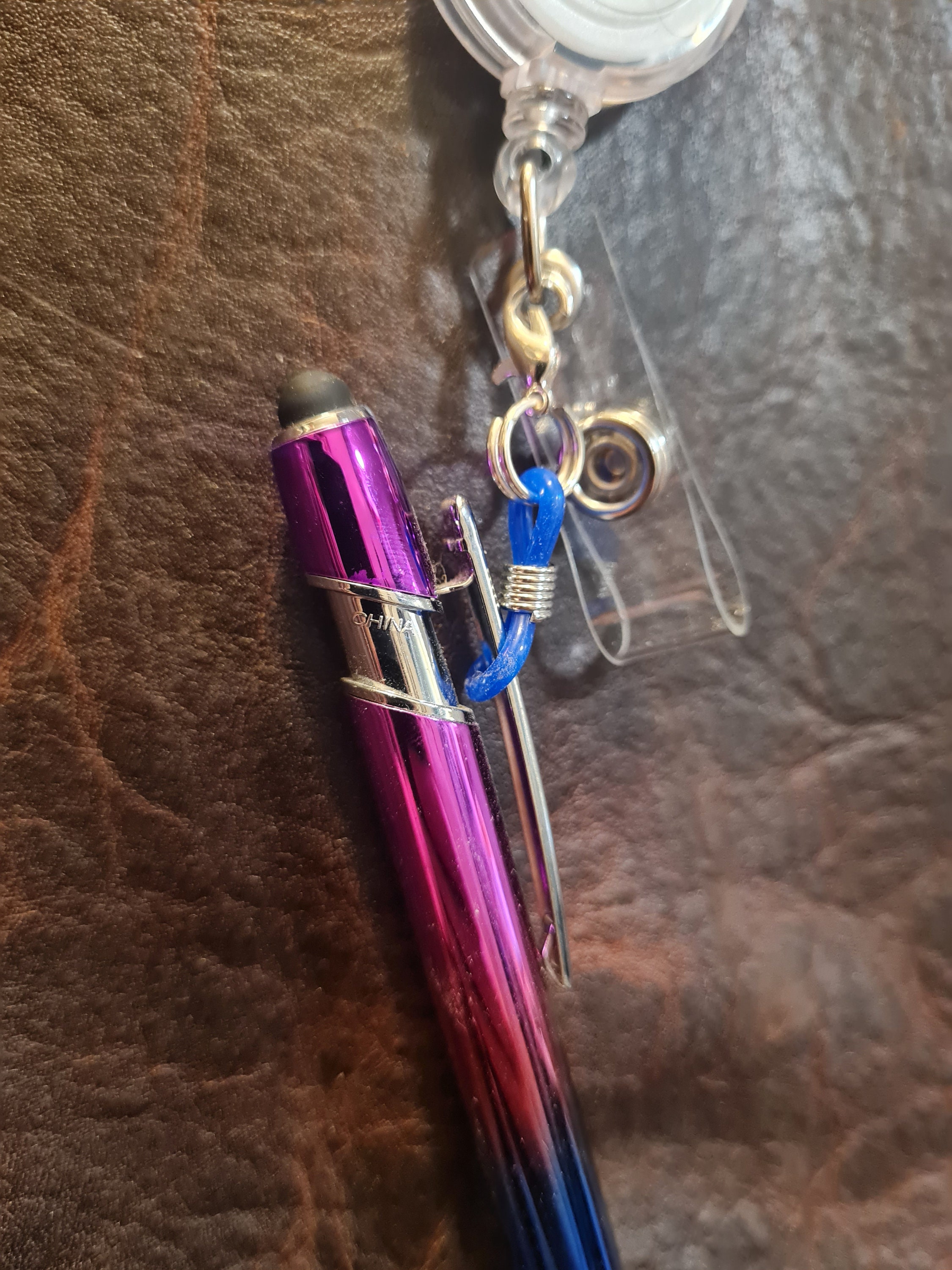 Set of 3 Clear Silicon Pen Holder Glasses Holder ID Badge Reel Charm ...