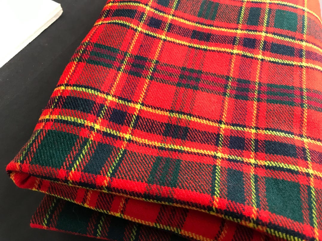 Vintage Scottish Tartan Wool Fabric, Red Green Plaid (55x54