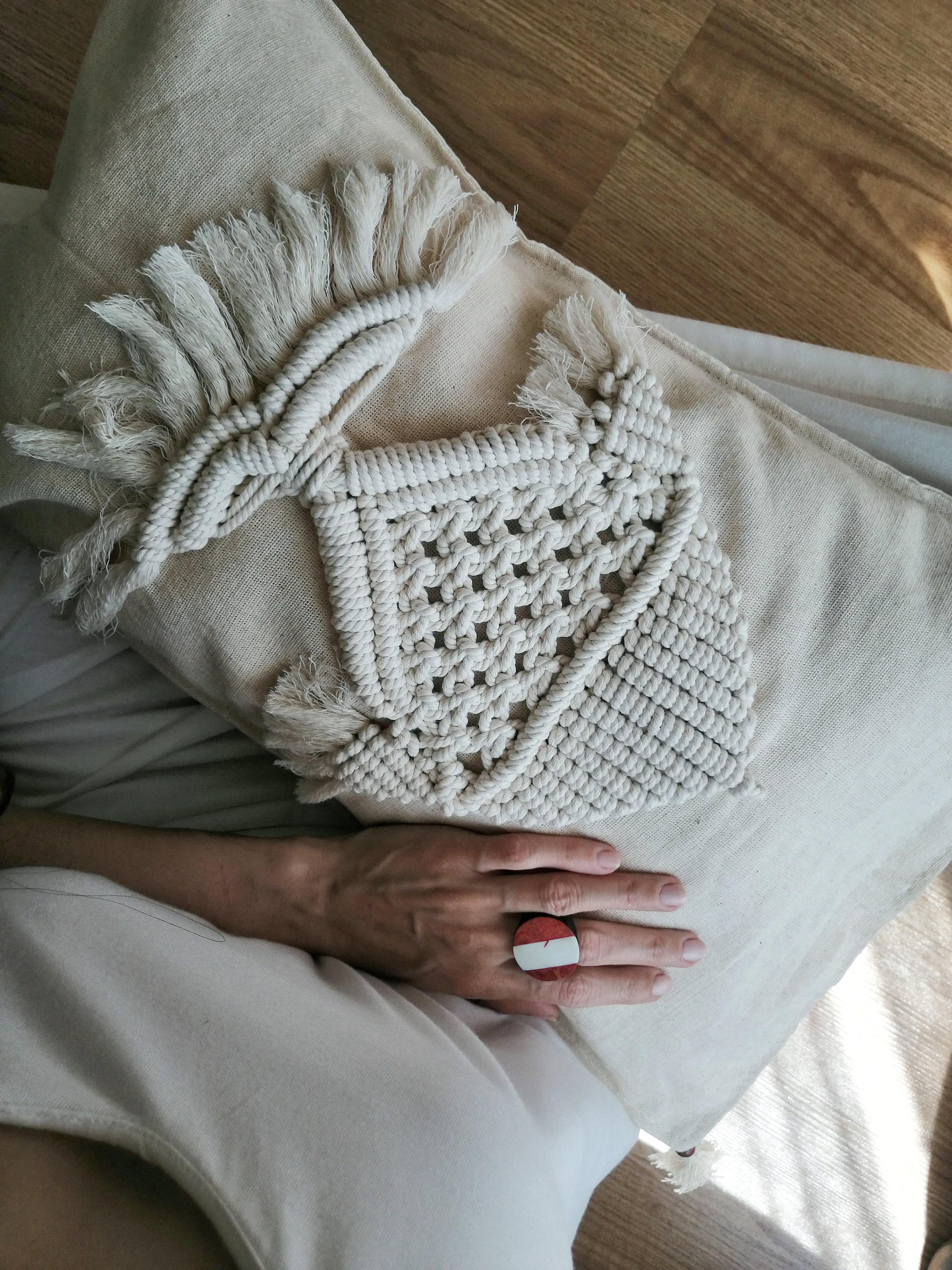 Macrame Pattern, Fish Pattern , PDF File Tutorial , Writing and With Photographs Tutorial ...