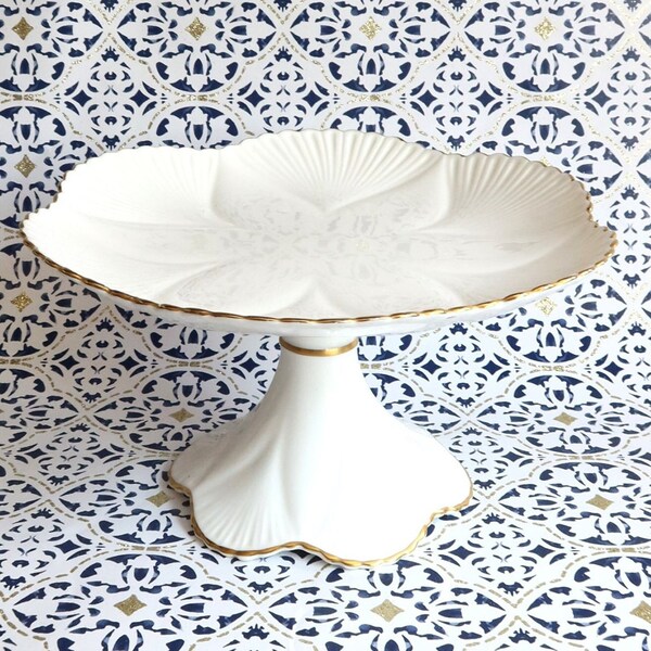 China Cake Stand - Etsy