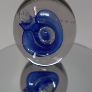 1990 Robert Eickholt Paperweight | Glass Collectors | Vintage ...