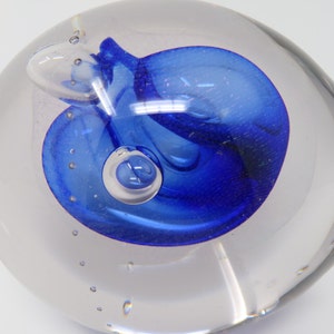 1990 Robert Eickholt Paperweight | Glass Collectors | Vintage ...