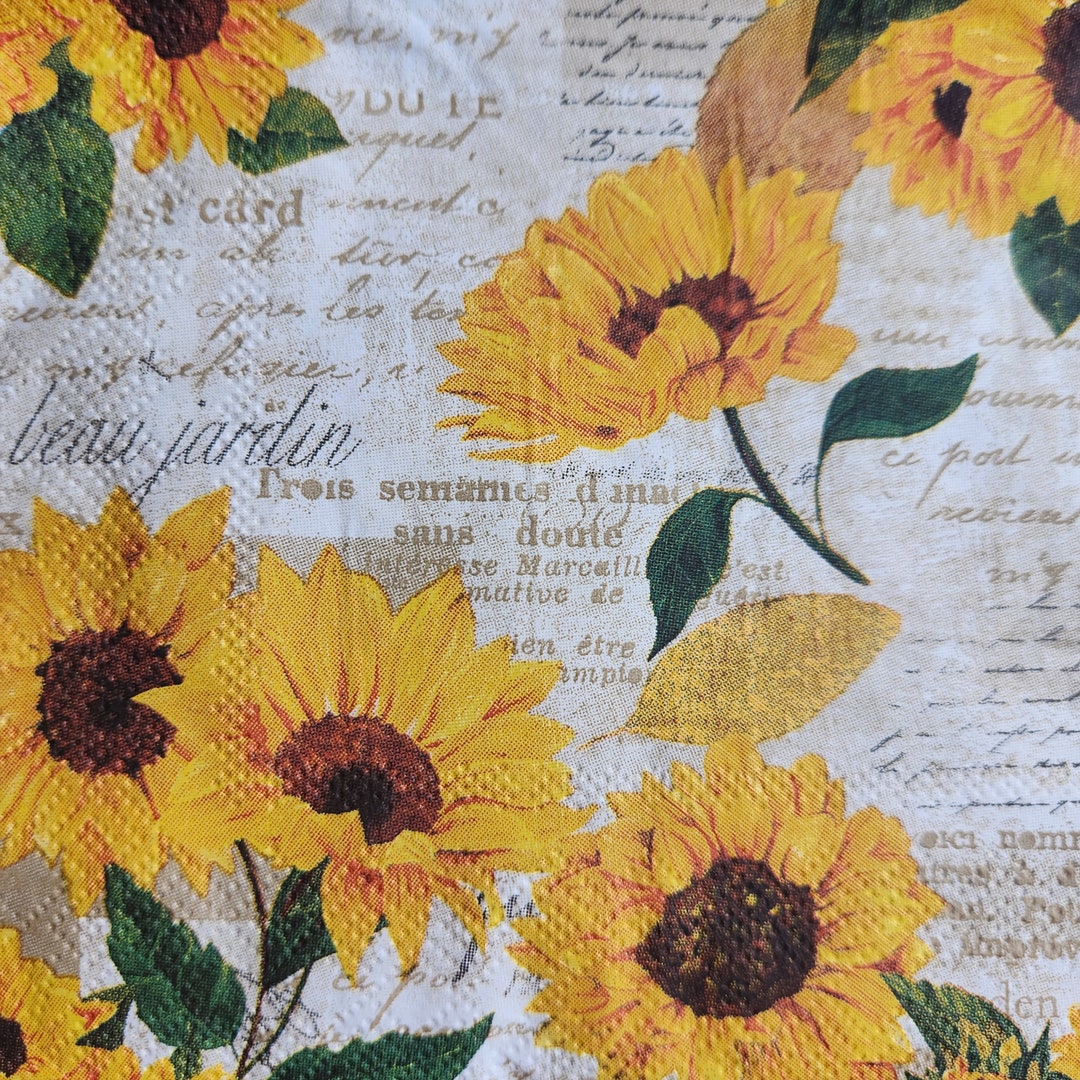 4x Sunflowers on a Handwriting Background Paper Napkin for Decoupage ...