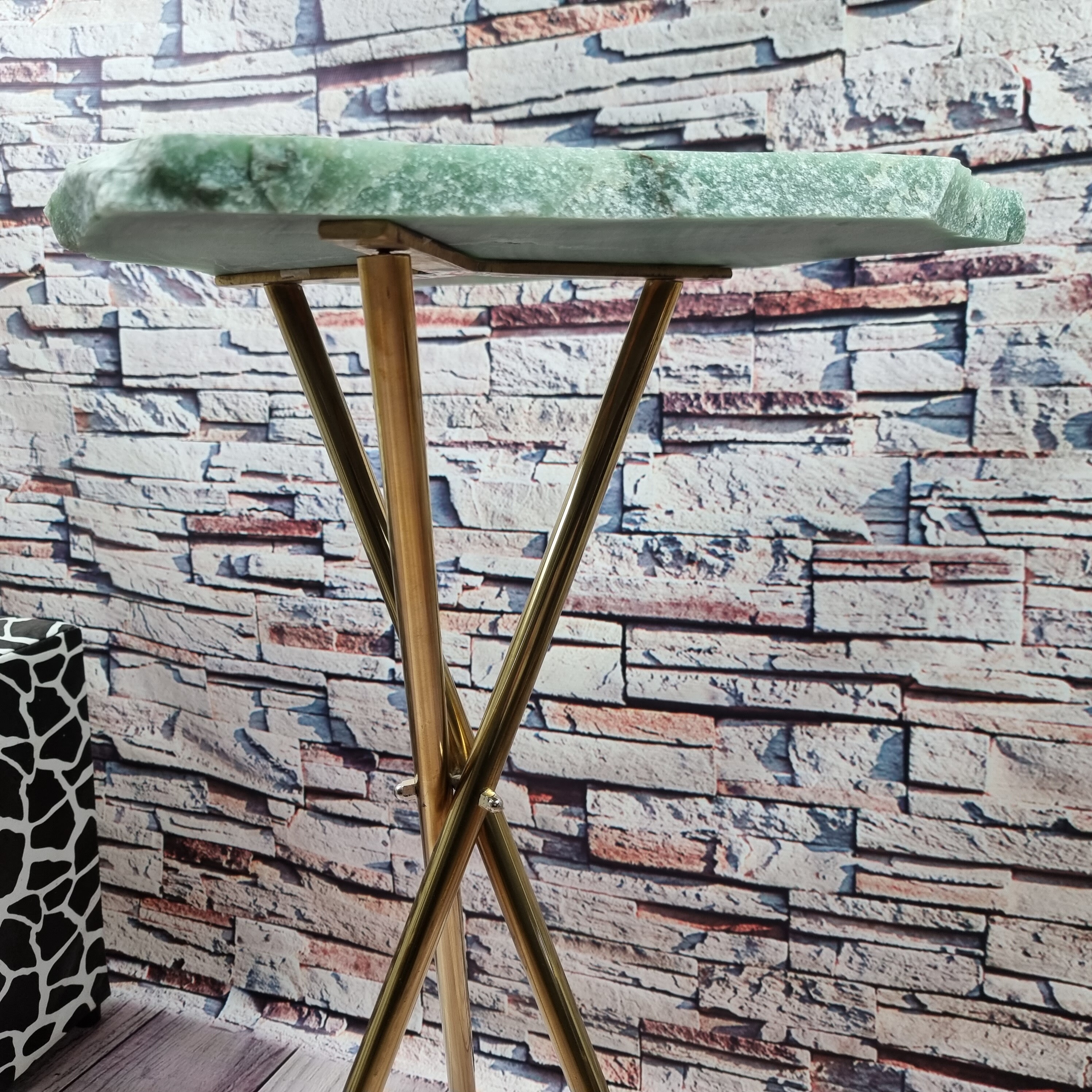 Natural Green Quartz Side Table Crystal Stone End Table Crystal Table ...