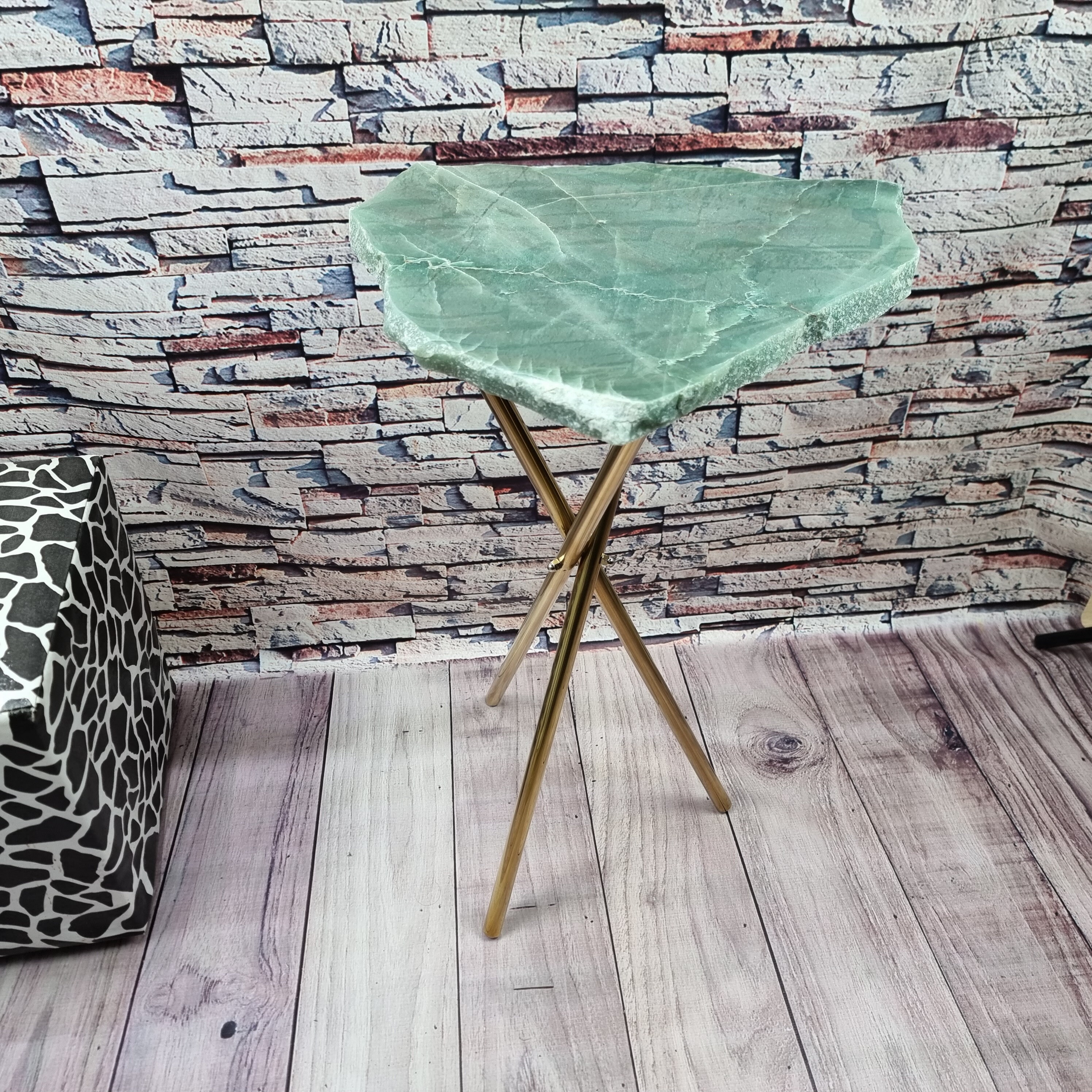 Natural Green Quartz Side Table Crystal Stone End Table Crystal Table ...