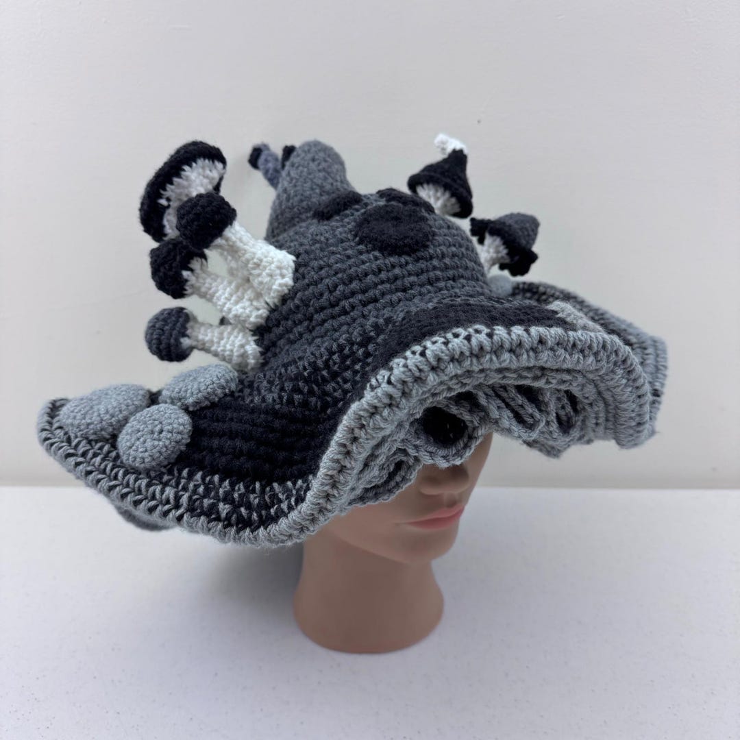 Twisted Toadstool Crochet Black & Gray Adult Size Witch Hat Halloween ...